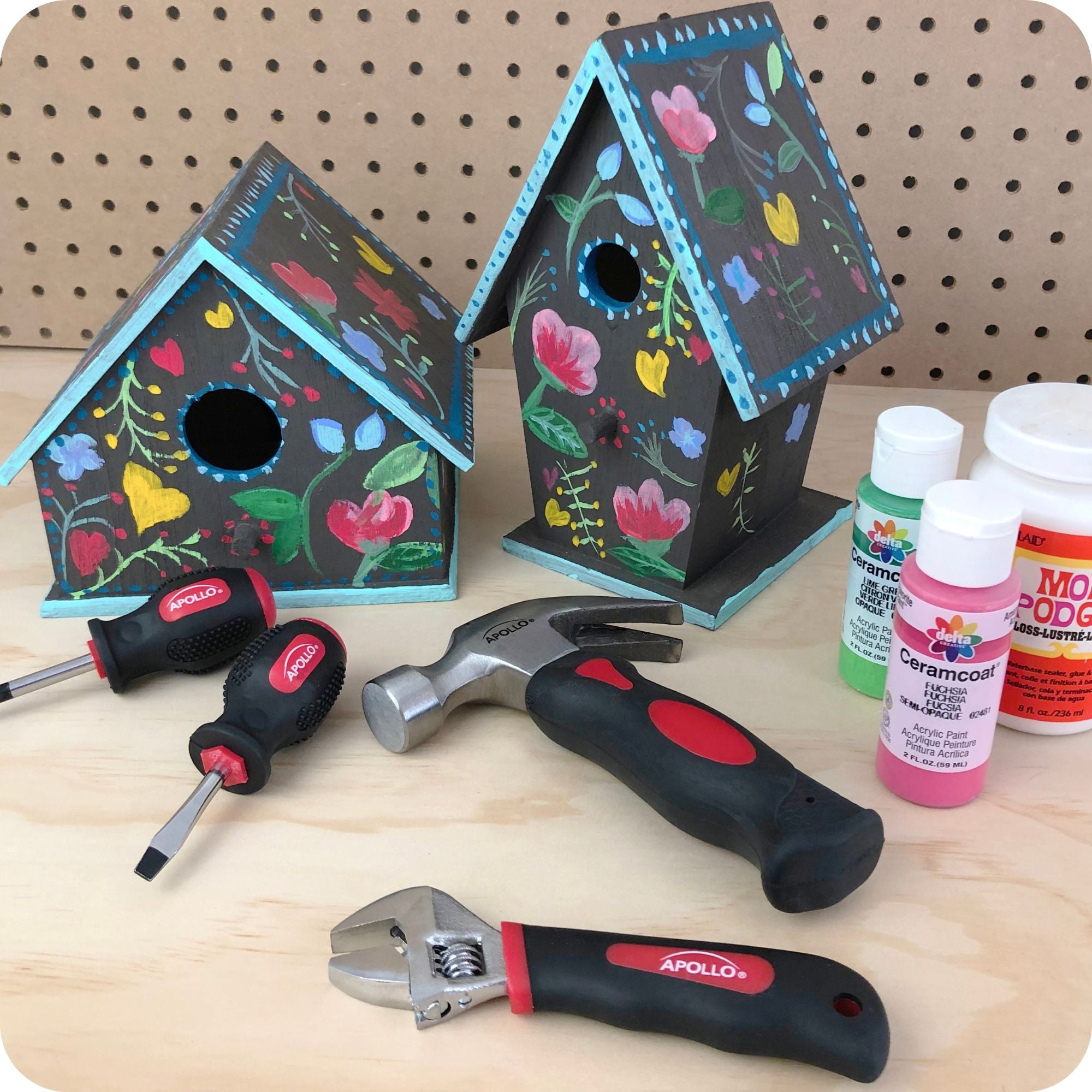 Four Piece Stubby Tool Set handy for hard to reach places with soft ...