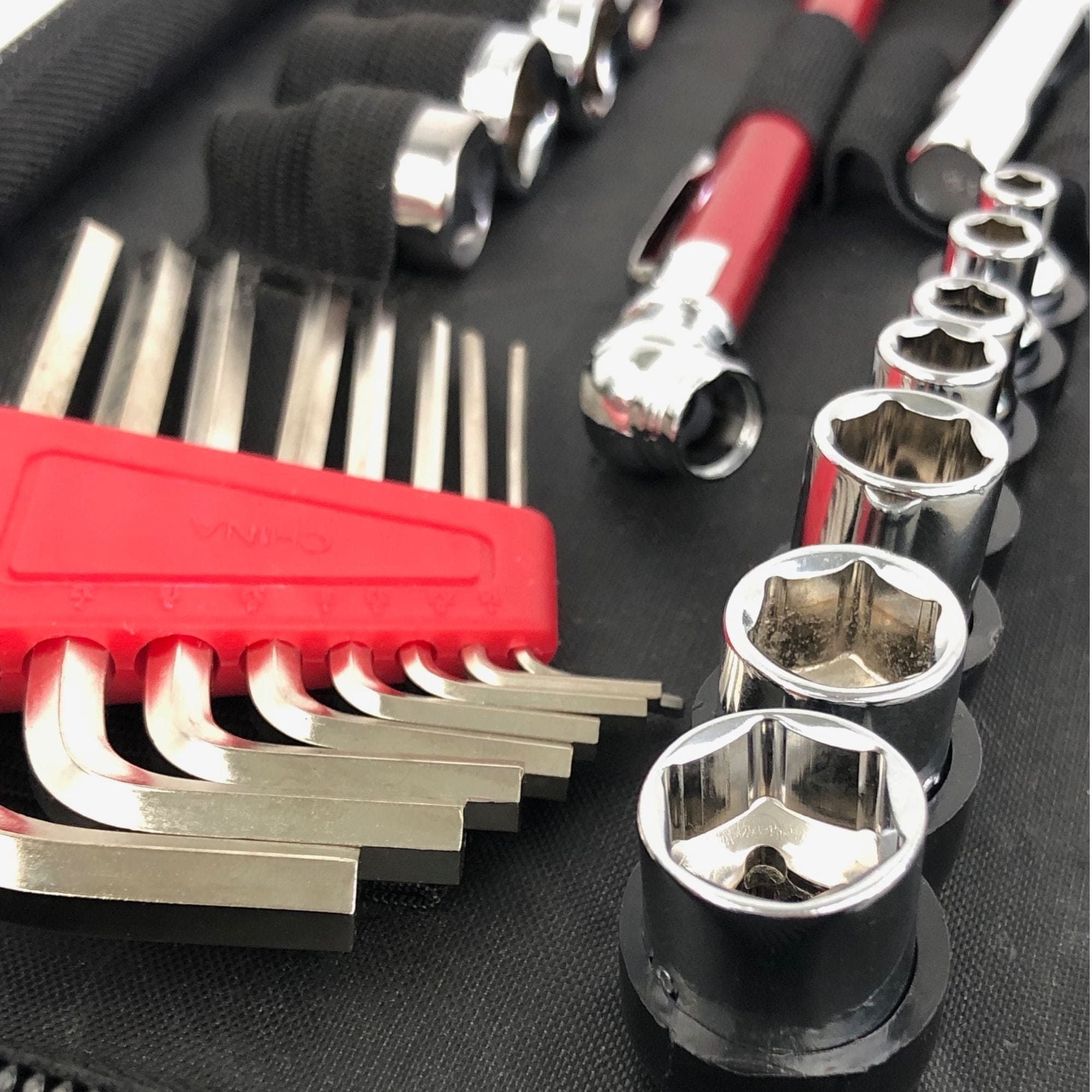 Auto Tool Set In Zipper Case- Metric – Apollo Tools