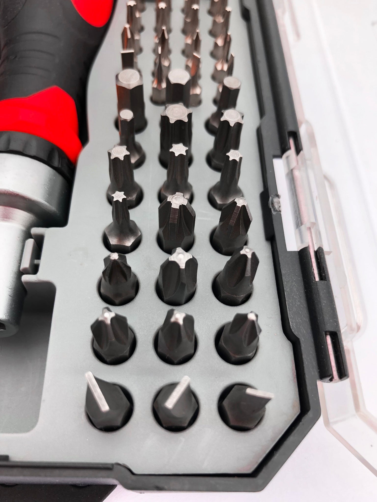 55 Piece Metric Tool Set with Ratcheting Bit Driver, Precision Bit Dri ...