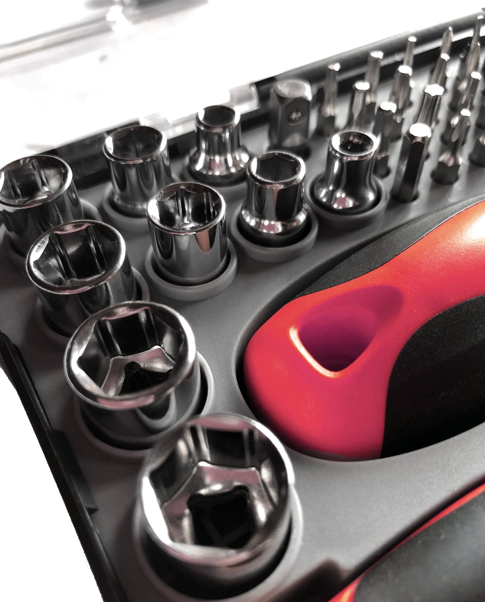 55 Piece Metric Tool Set with Ratcheting Bit Driver, Precision Bit Dri ...